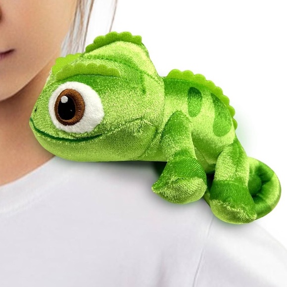 Accessories | New Pascal Chameleon Plush With Magnetic Shoulder Clip ...